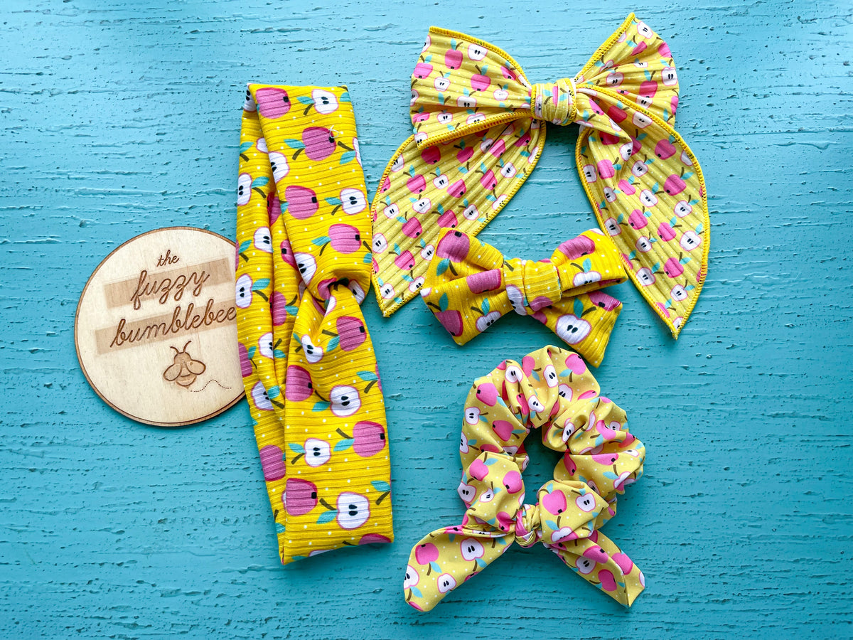 Back To School Whimsy Bows – The Fuzzy Bumblebee